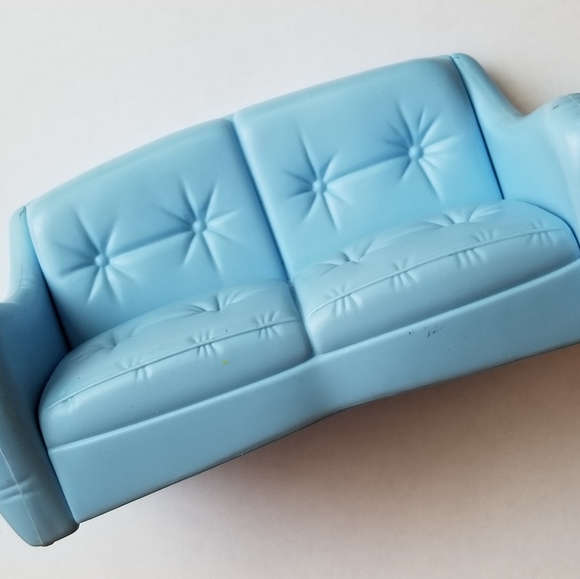 Barbie | Toys | Barbie Vintage Dream House 998 Baby Blue Couch | Poshmark